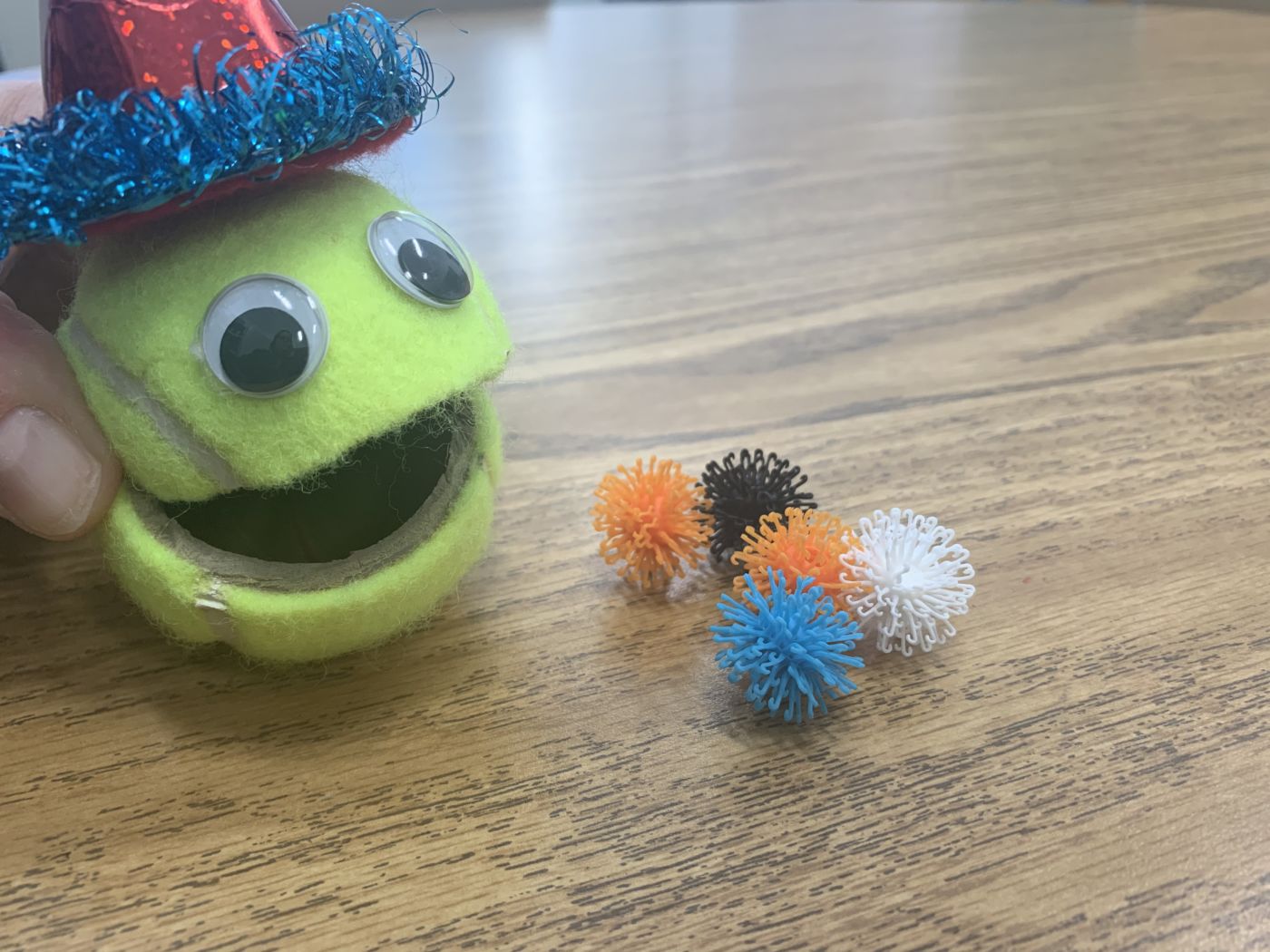 3 Easy Hand Strengthening Activities - The Autism Helper